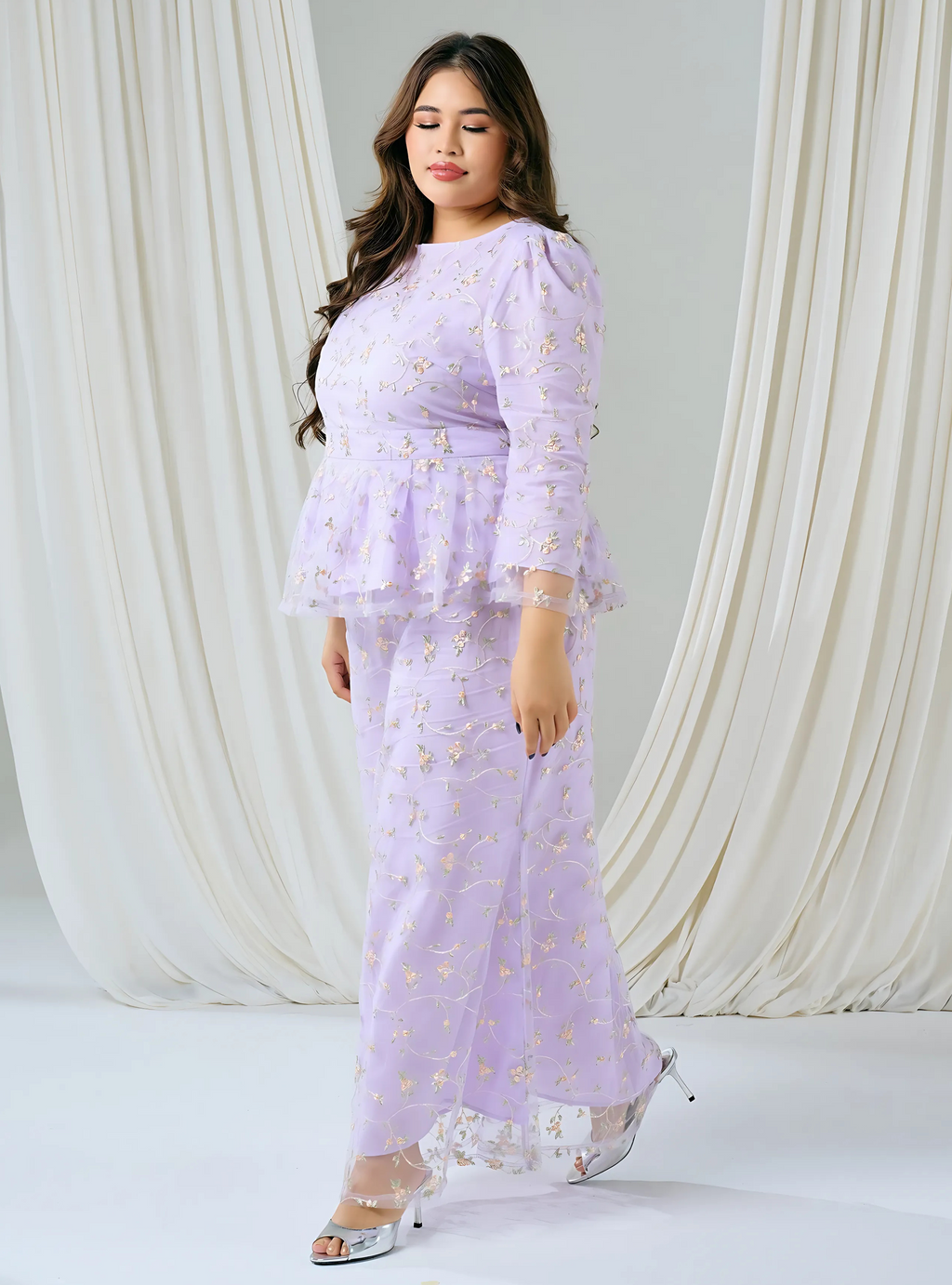 Tun Batrisya Peplum Lace Kurung - Lilac – CURVA FABULOUS